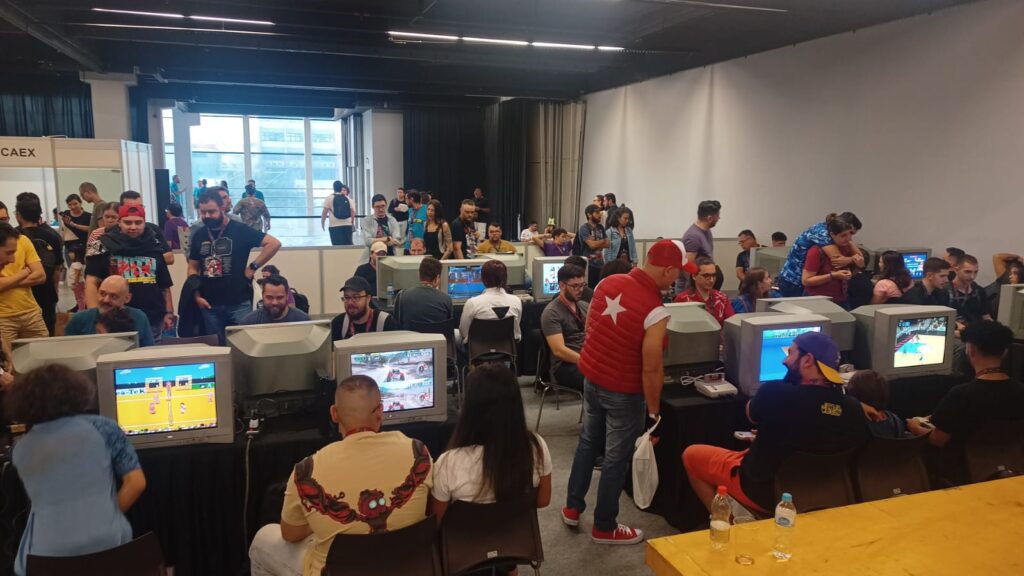 Retrocon 2024 - Confira os consoles retrô do evento e reviva a época de ...